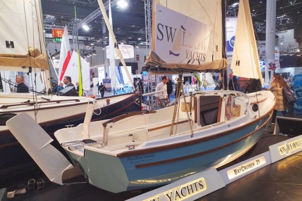 BayCruiser 21: Das Know-how von Swallow Yachts für einen eleganten ...