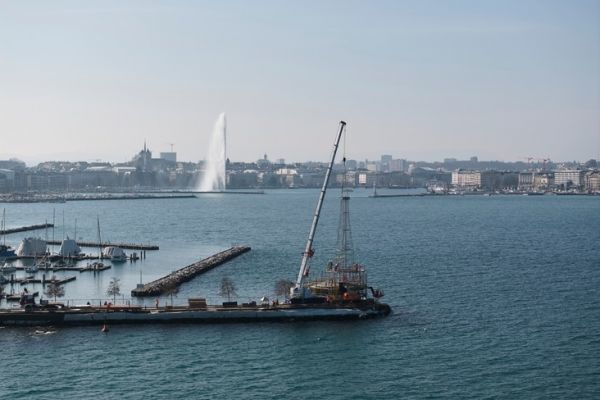Ein neuer Leuchtturm für die Reede von Genf: Das Projekt Ylliam nimmt ...